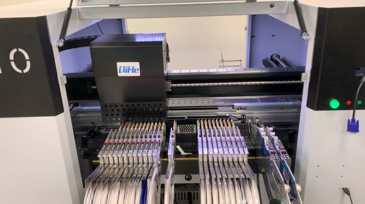 pick and place machine Qihe QM10 smt line setup